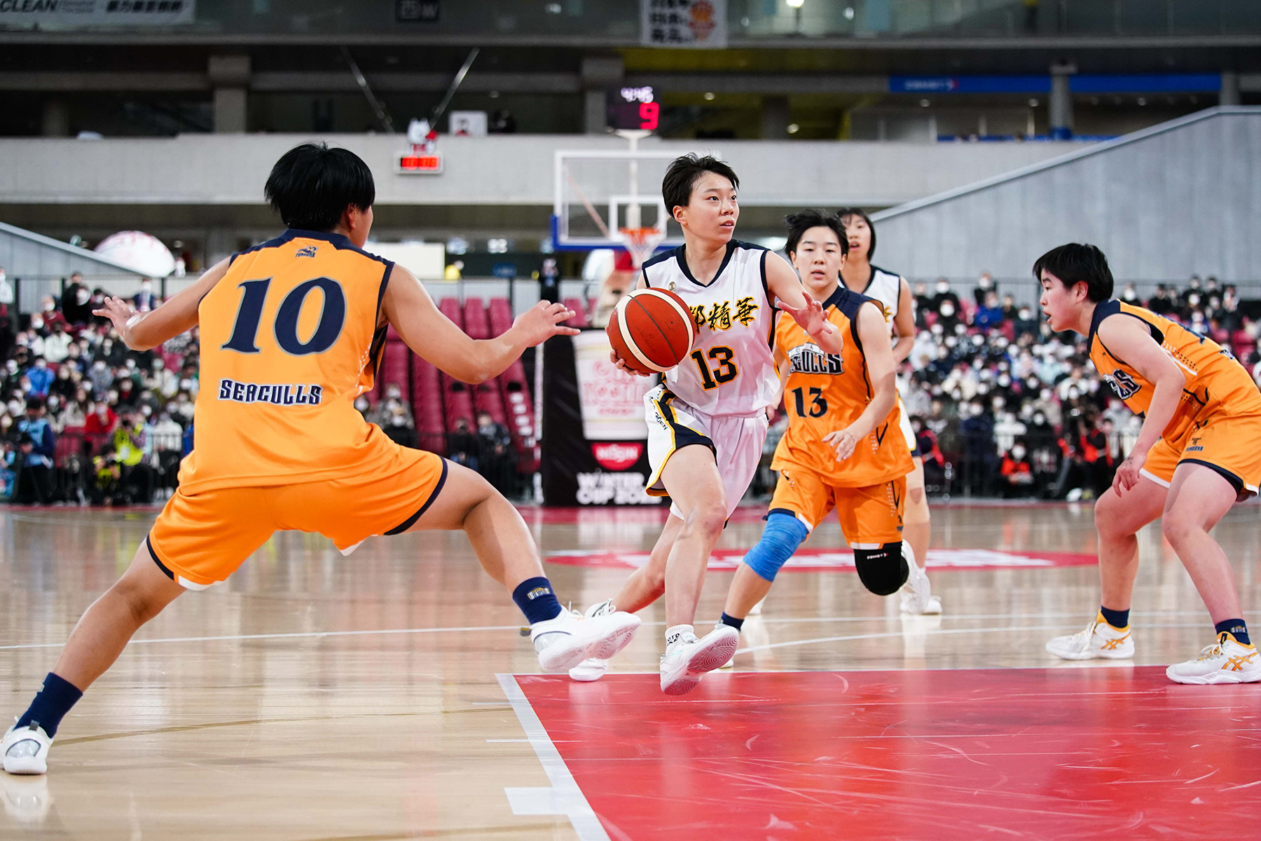 ＜速報＞【ウインターカップ2022】京都精華学園が1Qを終えて36-22、札幌山の手は3Pシュートの確率が徐々にアップ | 高校（U18） | 月刊バスケットボールWEB