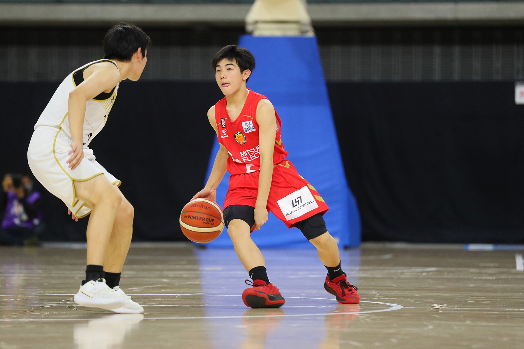 【Jr.ウインターカップ2022-23】名古屋ダイヤモンドドルフィンズ U15が3回戦進出、鹿児島レブナイズU15に快勝 | 中学(U15) | 月刊バスケットボールWEB
