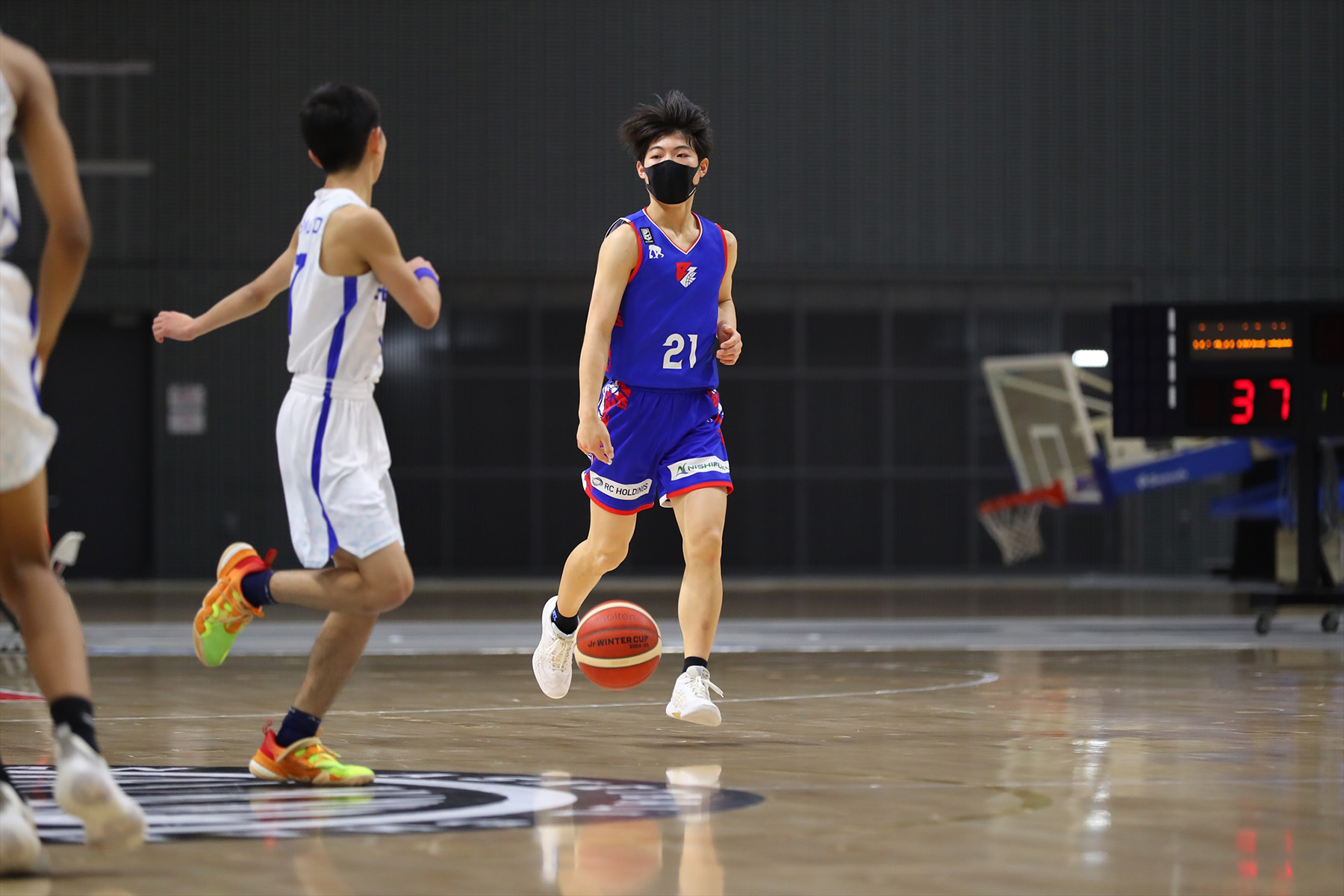 【Jr.ウインターカップ2022-23】ライジングゼファーフクオカU15が決勝進出、京都精華学園中に逆転勝利 | 中学(U15) | 月刊バスケットボールWEB