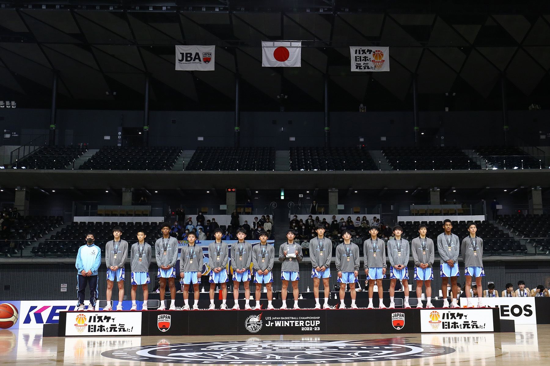 【Jr.ウインターカップ2022-23】ライジングゼファーフクオカU15が決勝進出、京都精華学園中に逆転勝利 | 中学(U15) | 月刊バスケットボールWEB