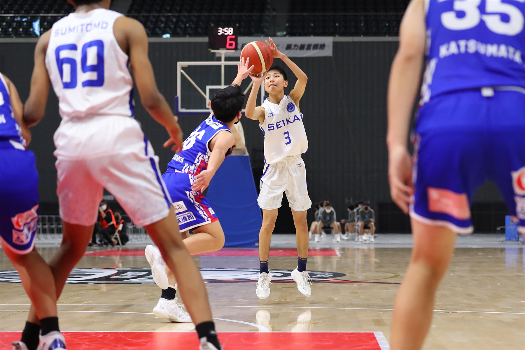 【Jr.ウインターカップ2022-23】ライジングゼファーフクオカU15が決勝進出、京都精華学園中に逆転勝利 | 中学(U15) | 月刊バスケットボールWEB