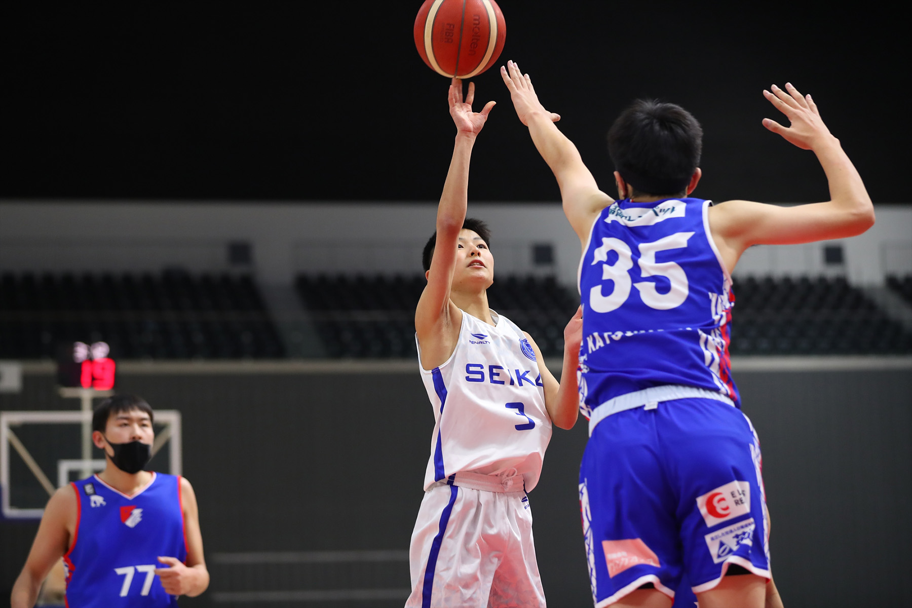 【Jr.ウインターカップ2022-23】ライジングゼファーフクオカU15が決勝進出、京都精華学園中に逆転勝利 | 中学(U15) | 月刊バスケットボールWEB
